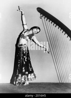 The Canary Murder Case (Paramount, 1929) Louise Brooks Portrait ...