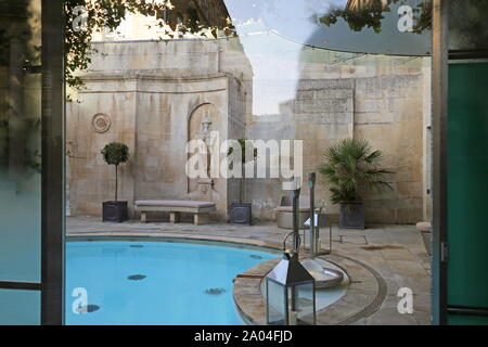 The Cross Baths, Bath Stock Photo - Alamy