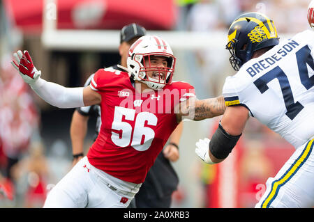 Wisconsin Badgers linebacker Zack Baun (56) during an NCAA Big Ten ...
