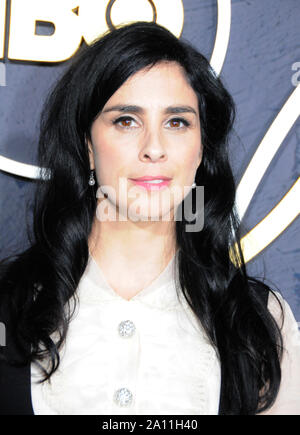Comedian Sarah Silverman attends the SNL 40th Anniversary Special at 30 ...