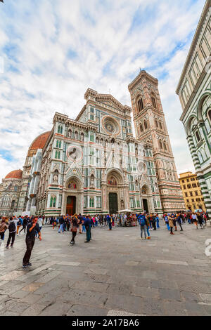 Baptistery and Duomo, square in Florence, Italy Stock Photo - Alamy