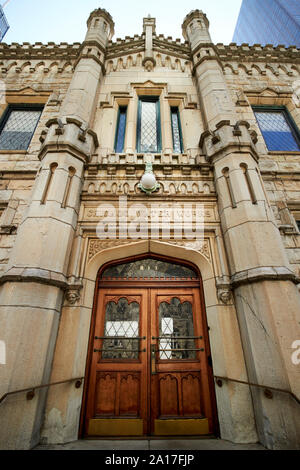 Chicago Water Works Building - CHICAGO, USA - JUNE 12, 2019 Stock Photo ...