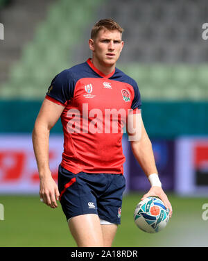 England's Ruaridh McConnochie during the training session at the ...