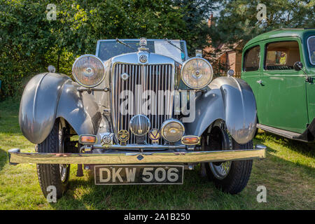 Rare Vintage Car MG Tourer 1930 MG 18/100 MKIII Tigress Stock Photo - Alamy
