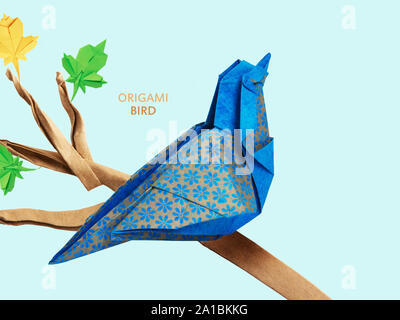 Origami blue bird Stock Photo - Alamy