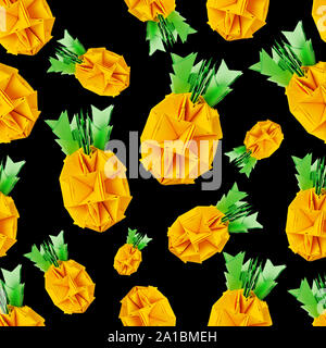 Origami yellow pin Stock Photo - Alamy