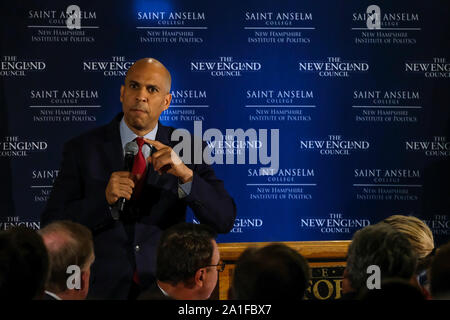 New Jersey Senator and presidential candidate Cory Booker campaigns at ...