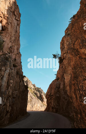 ROCKS IN THE GULF OF PORTO CORSICA FRANCE Stock Photo - Alamy