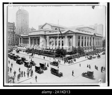 The New York Public Library is seen in Manhattan, New York City Stock ...