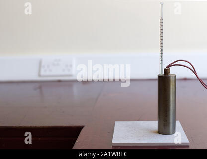 Specific Heat Capacity of steel Experiment Set up with insulation ...