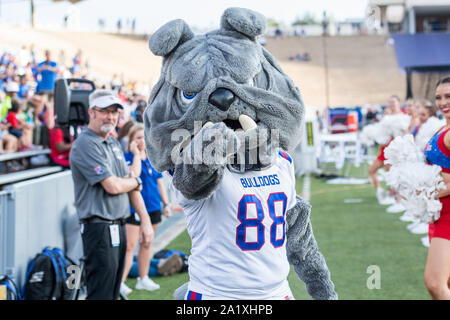 September 28, 2019: Louisiana Tech Bulldogs quarterback J'Mar Smith (8 ...