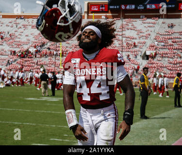 Norman, OK, USA. 28th Sep, 2019. Texas Tech Head Coach MATT WELLS ...