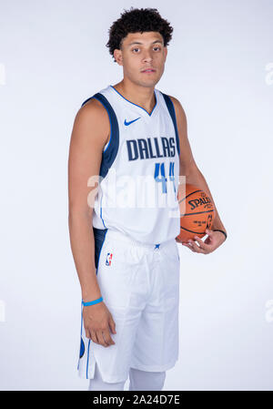 Dallas Mavericks forward Justin Jackson (44) and Denver Nuggets forward ...