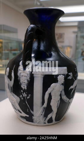 The Portland Vase, Roman Cameo Glass, The British Museum, London ...