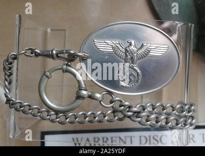 Warrant disc carried by officers of the Kriminalpolizei during the ...