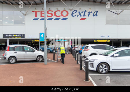 Tesco Extra Havant Stock Photo - Alamy