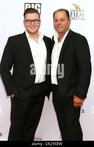 LOS ANGELES - SEP 27: Presley Aronson, Kim McKewon, Ron McKewon at the ...
