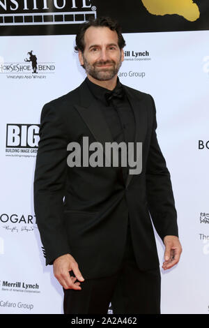 LOS ANGELES - SEP 28: Kevin Makely, Christi Makely at the 2019 Catalina ...