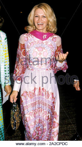 Angie Dickinson American Actress Stock Photo: 20029069 - Alamy