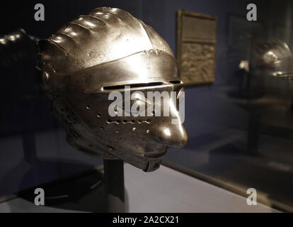 An armor exhibit at the Metropolitan Museum of Art, New York City USA ...