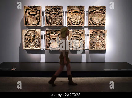 Medieval armor on display at Metropolitan Museum of Art in New York ...