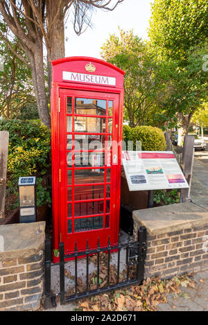 Clifftown Museum, in phone box, one of the world’s smallest museums in ...