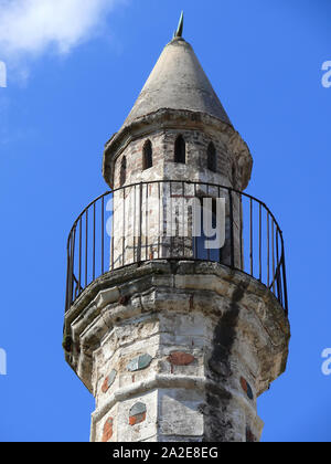 Jakovali Hassan Turkish Pasa Mosque and Minaret, Pecs, Hungary ...