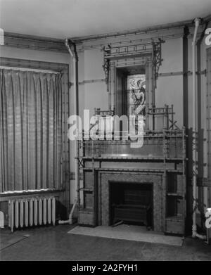 Elizabeth Plankinton house east view of staircase to 3rd floor Stock ...