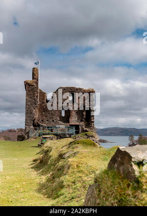 Tarbert Castle, Tarbert, Argyll, Scotland Stock Photo - Alamy