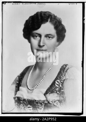 ALEXANDRINE, QUEEN OF DENMARK Stock Photo - Alamy