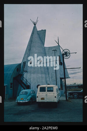 Quonset Hut-Store, Cheyenne, Wyoming Stock Photo - Alamy