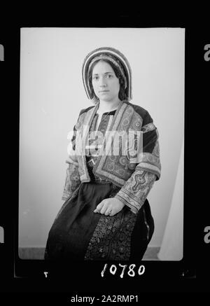 Ramallah type (Wedad Khuri). Weddad in finely embroidered Ramallah ...