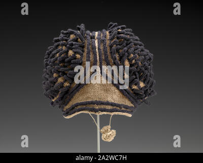 prestige hat, Babanki people, 1900-1950, wool, 9-1/2 x 10-1/4 x 5 in ...