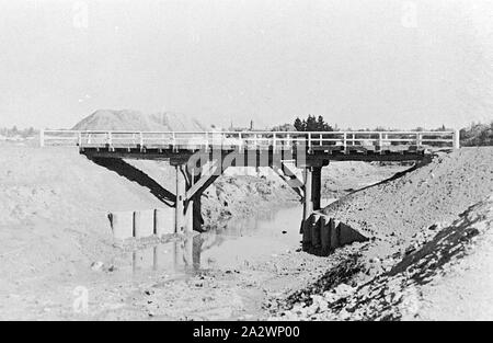 Negative - Black Hill, Ballarat, Victoria, pre 1940, Construction of a ...