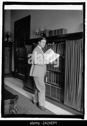 Robert M. La Follette, Jr., and Senator William Borah in group Stock ...