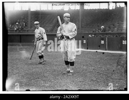 Roger Bresnahan, St. Louis, NL, Miller Huggins in background (baseball ...