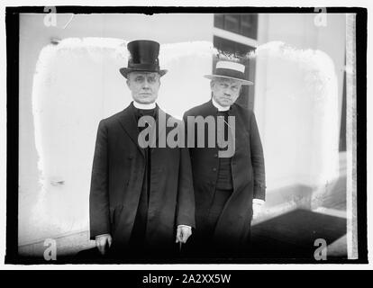 Rt. Rev. Wm. T. Manning & Bishop Harding, 5-19-22 Stock Photo - Alamy