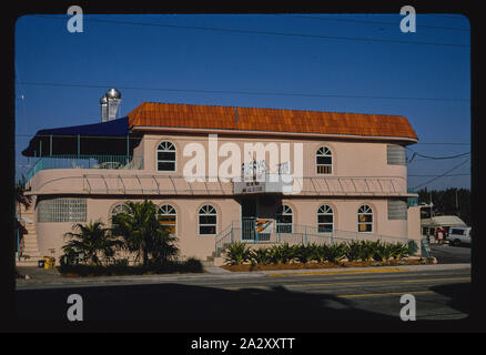 Ruffy's Restaurant, Hollywood Beach, Florida Stock Photo - Alamy