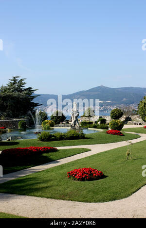 Vigo, Spain - The gardens of the fort Stock Photo - Alamy