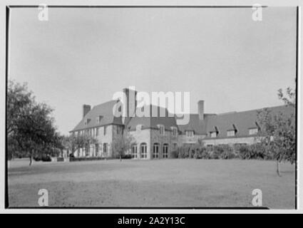 Rush Sturges, residence in Wakefield, Rhode Island Stock Photo - Alamy