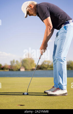 Close up of golf putt Stock Photo - Alamy