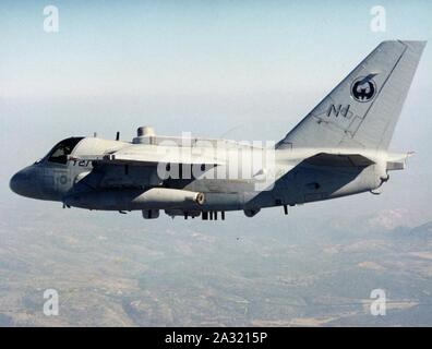 ES-3A VQ-5 in flight 1997 Stock Photo - Alamy