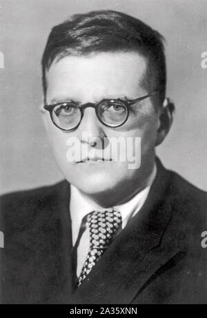 DMITRI SHOSTAKOVICH (1906-1975) Russian composer about 1950 Stock Photo ...