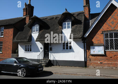 Duck Cottage, Barkway, Hertfordshire Stock Photo - Alamy