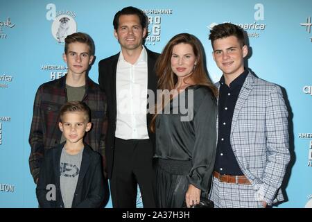Julianne Morris Polaha and Kristoffer Polaha with their sons Kristoffer ...
