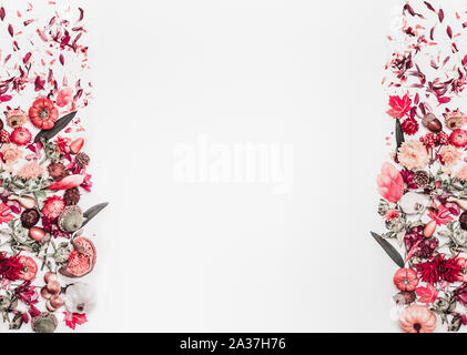 Frame made of little pumpkins on wooden background Stock Photo - Alamy