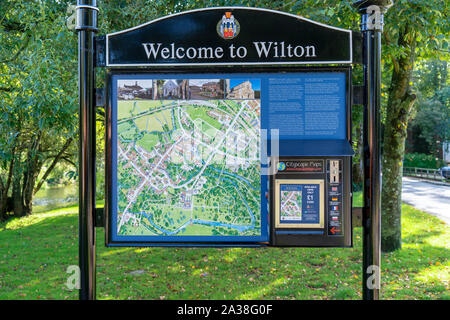 Wilton town street map and map vending machine Stock Photo - Alamy