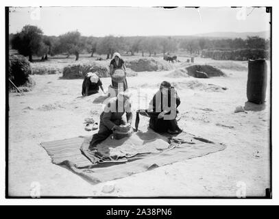 Ruth series, Ruth the Moabitess Stock Photo - Alamy