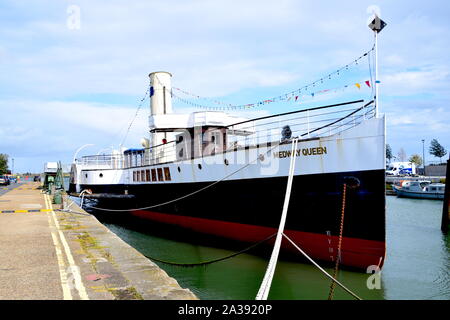 Medway Queen is a paddle steamer that took part in the Dunkirk ...