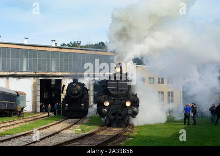 Strasshof an der Nordbahn: railway museum „Das Heizhaus“, steam ...
